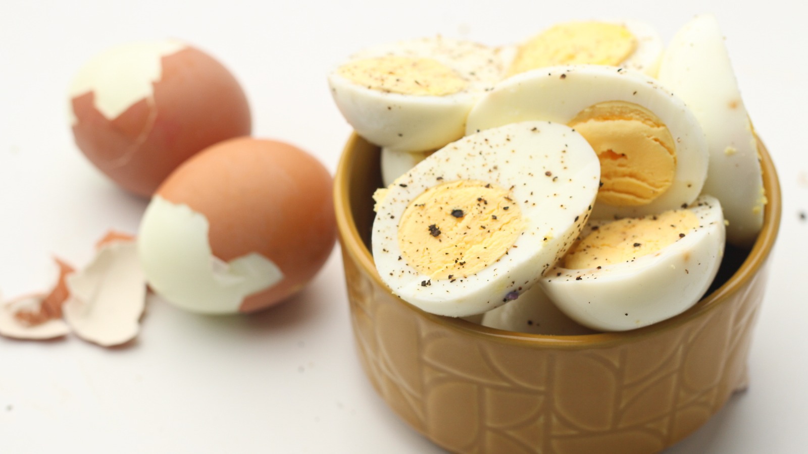 How Many Eggs Should You Eat Each Week? - FAQs