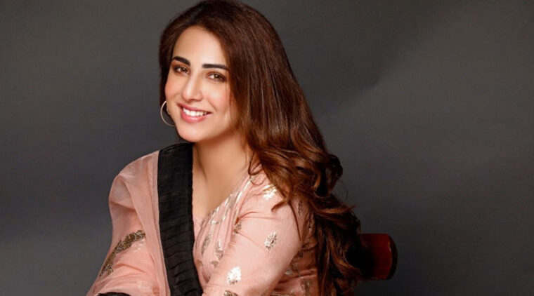 Ushna Shah - Pakistani Actress - FAQs